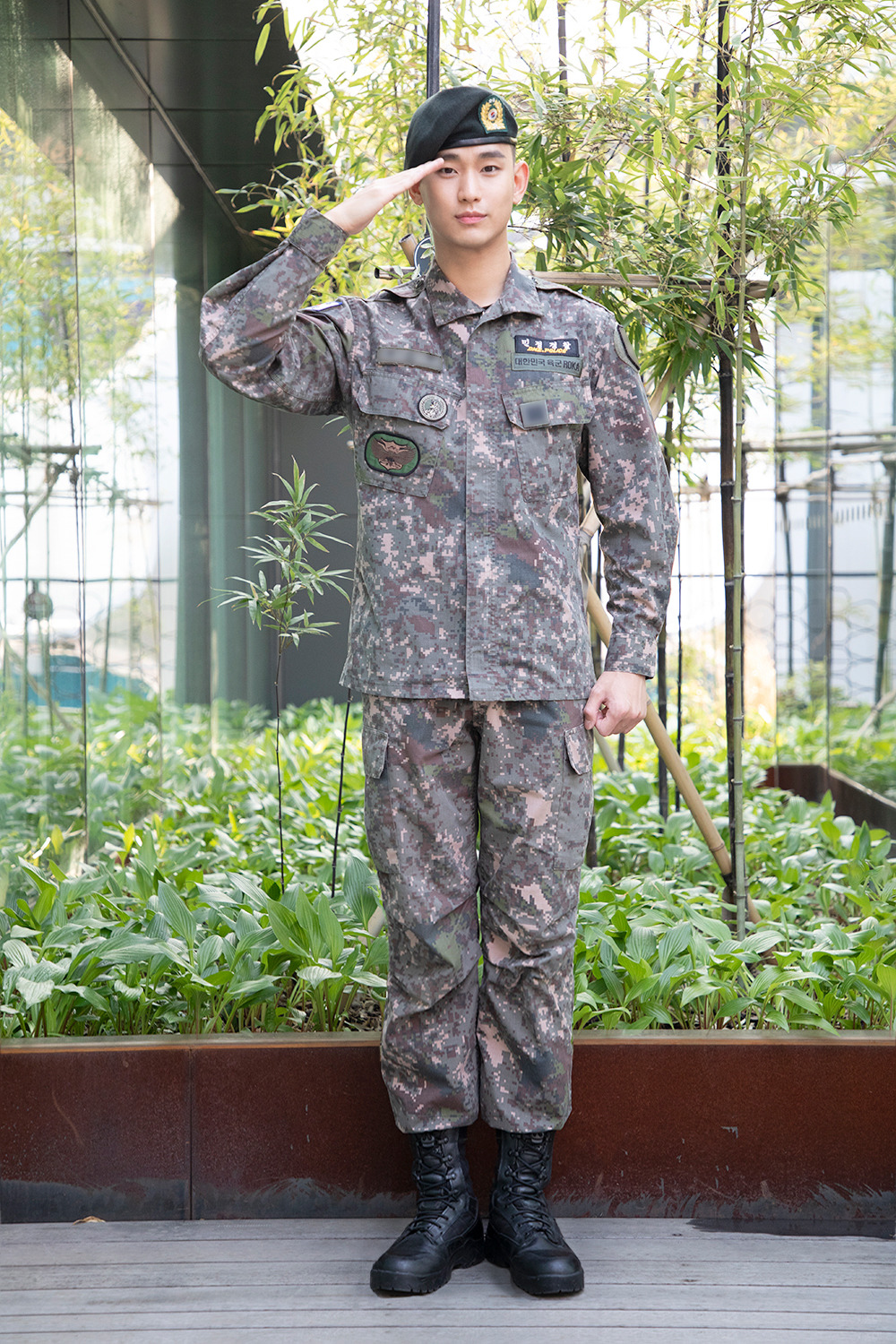 kim-soo-hyun-military-2 | Korseries kim-soo-hyun-military-2 | Korseries